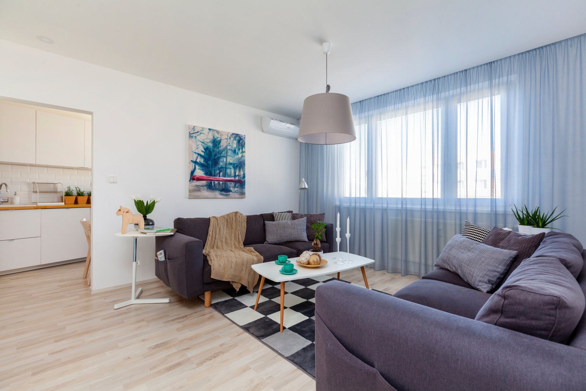 Oblečenie na mieru, krajčírske služby, svadobné šaty | Krajcirka.com